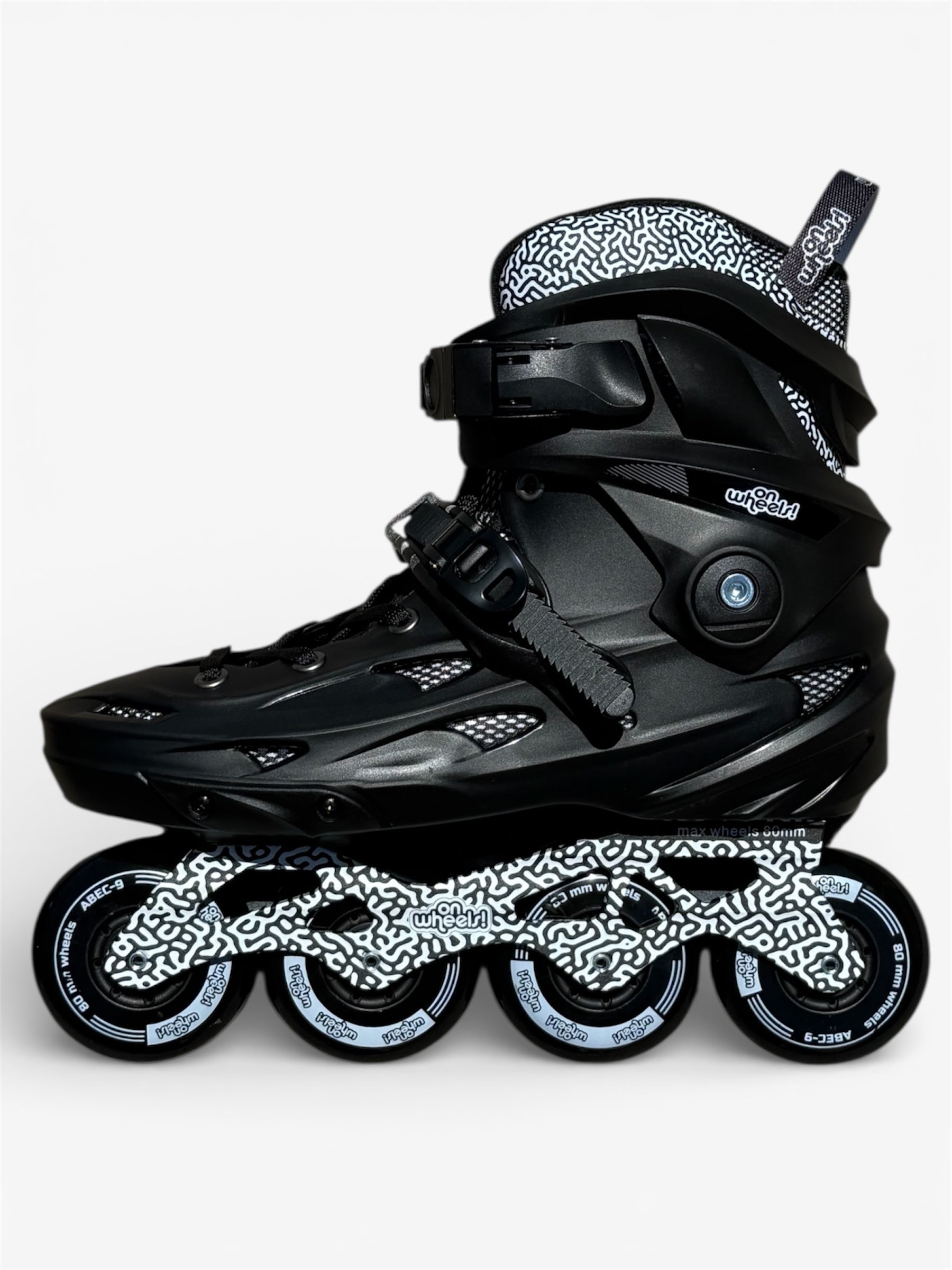 Patines Freeskate OnWheels Negro C9 80MM